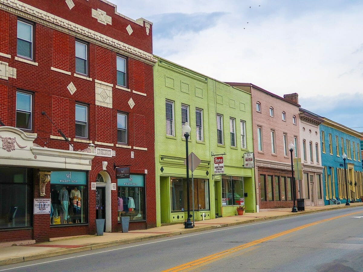 How To Spend A Day In Elizabethtown KY - JCP Eats