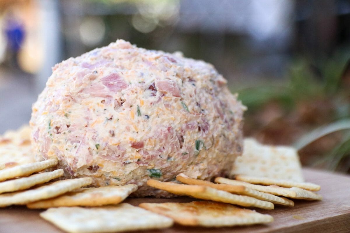 Ham Cheeseball - JCP Eats