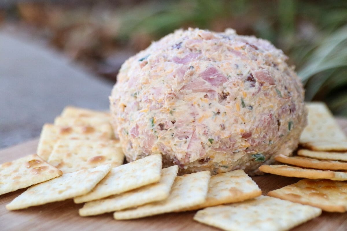 Ham Cheeseball - JCP Eats