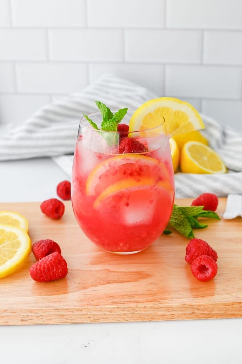 Raspberry Mocktail - JCP Eats